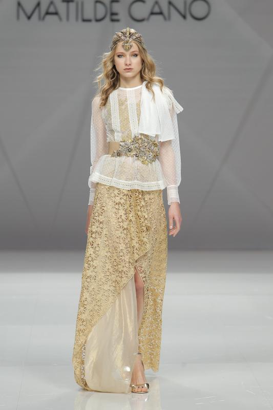 MATILDE CANO | Bridal